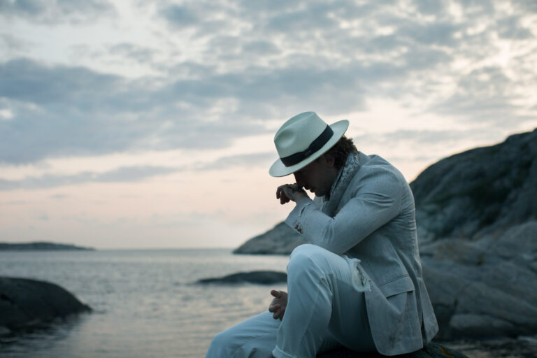 Tobias Regell - CAMERALINK